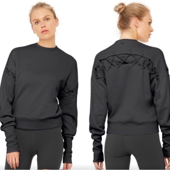 ALO Yoga | Tops | Alo Yoga Black Long Sleeve Sweatshirt Pullover | Poshmark
